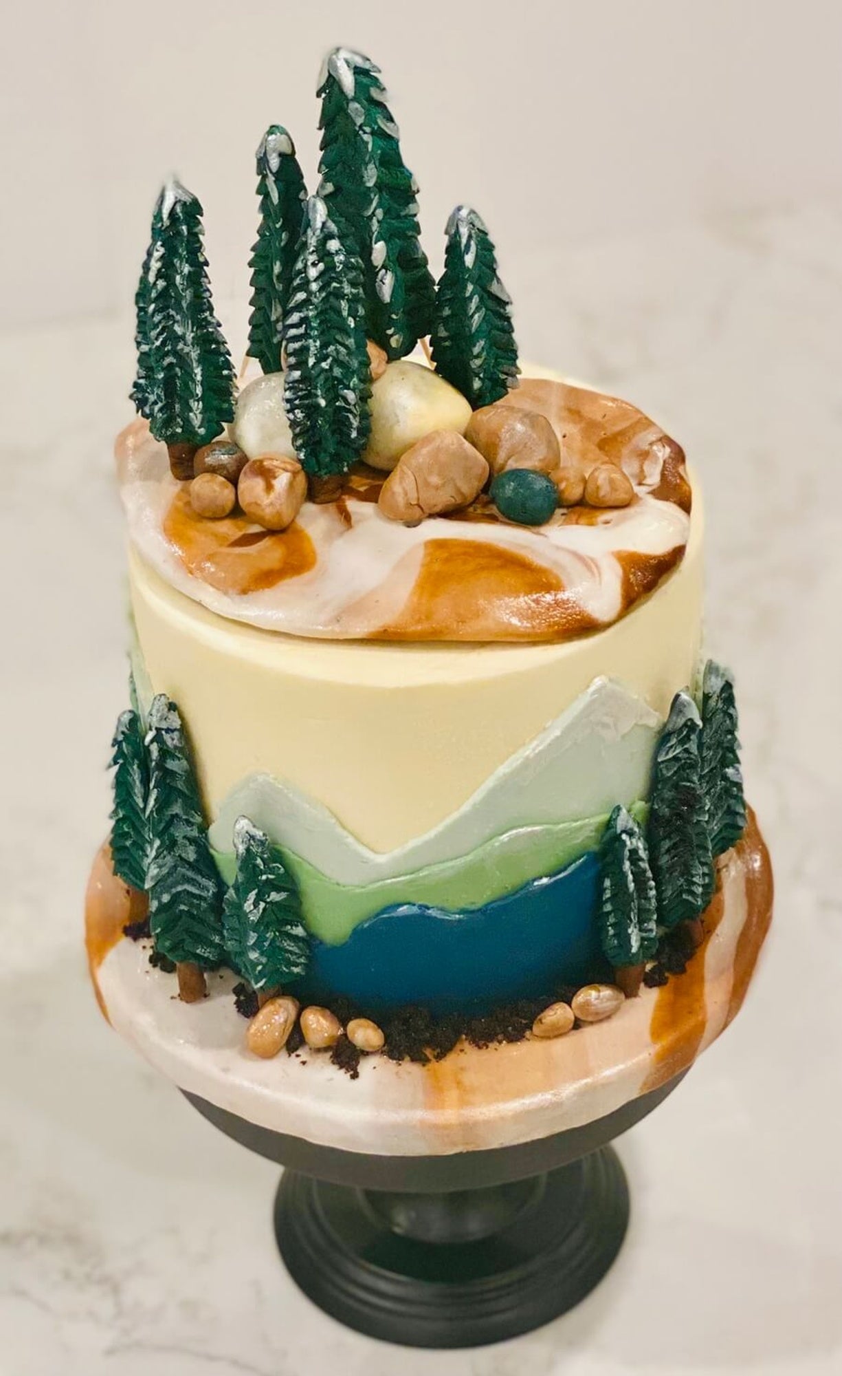 Occasion Cakes & Cupcakes | Weiss Baking Company