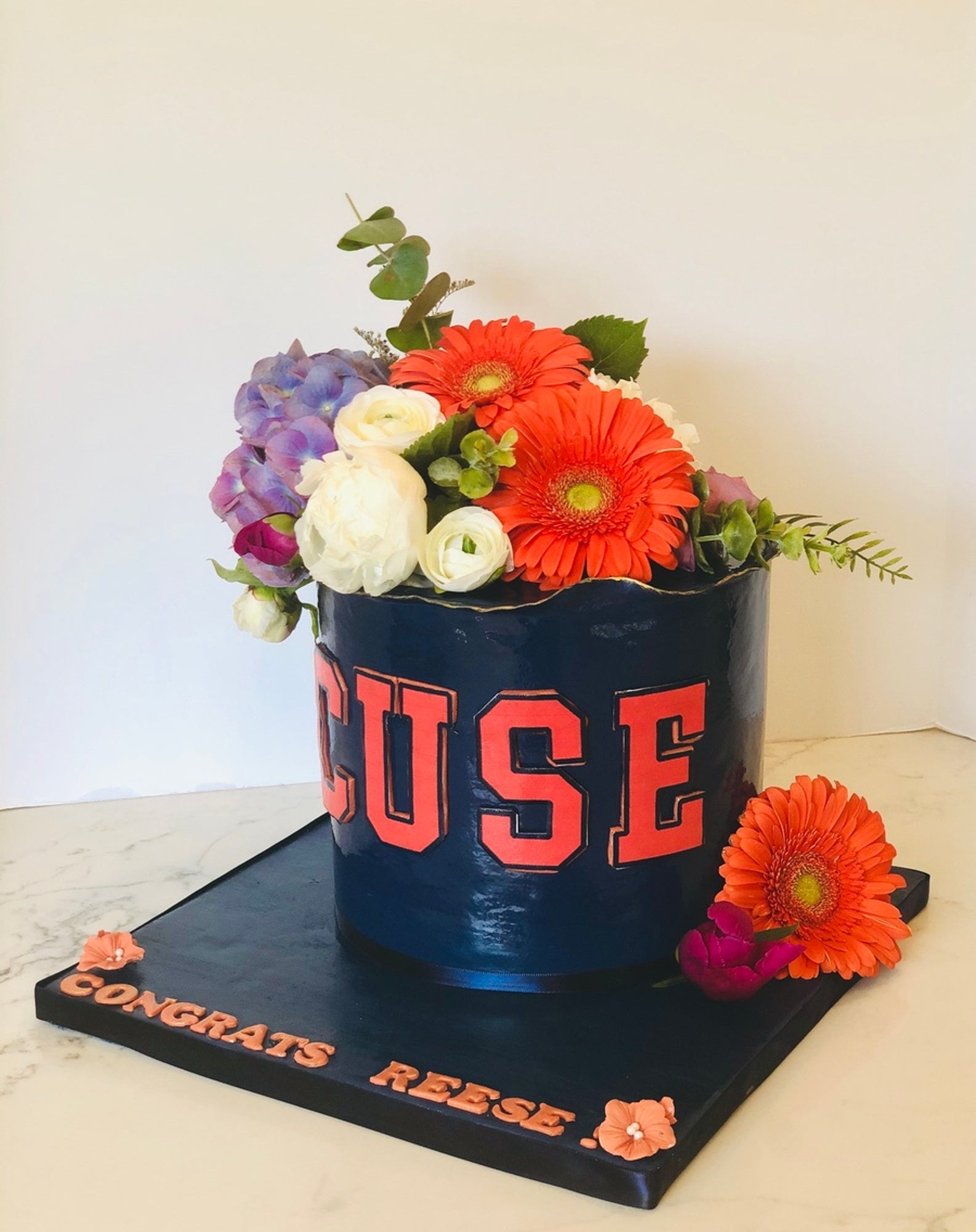 Occasion Cakes & Cupcakes | Weiss Baking Company